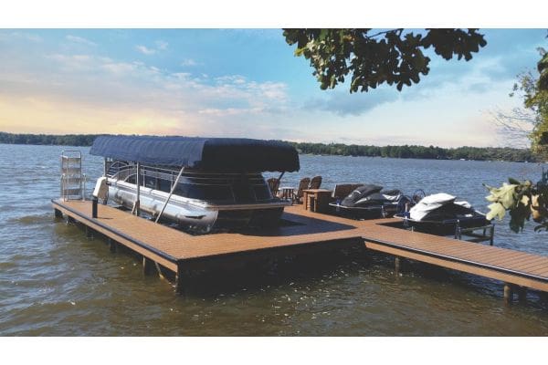 Endeck PVC Decking Ideas for the Warm Season