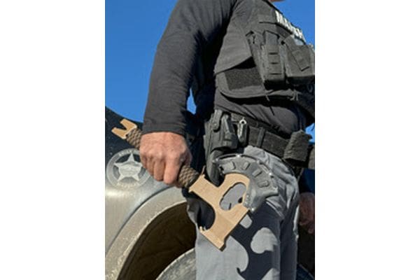 THE BEAR VALLEY TACTICAL BV-TAC 8 MULTI-TOOL FOR POLICEAND TACTICAL ...